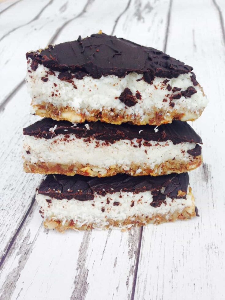 Bounty cake recipe - 7 Ingredients only! Vegan, Gluten Free and Healthy!