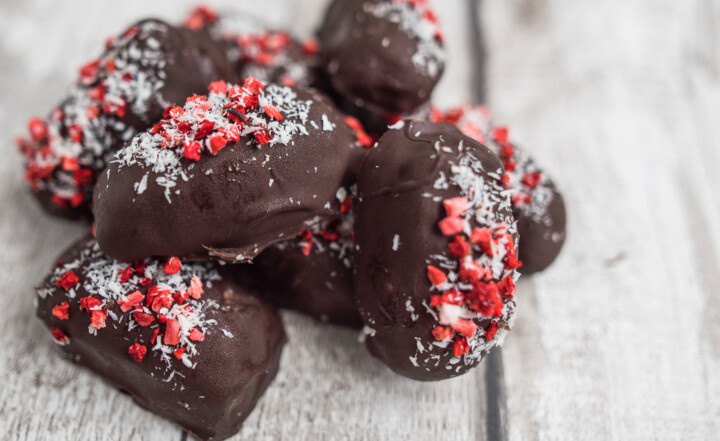 Vegan Bounty Bars Recipe - Super Quick & Simple!
