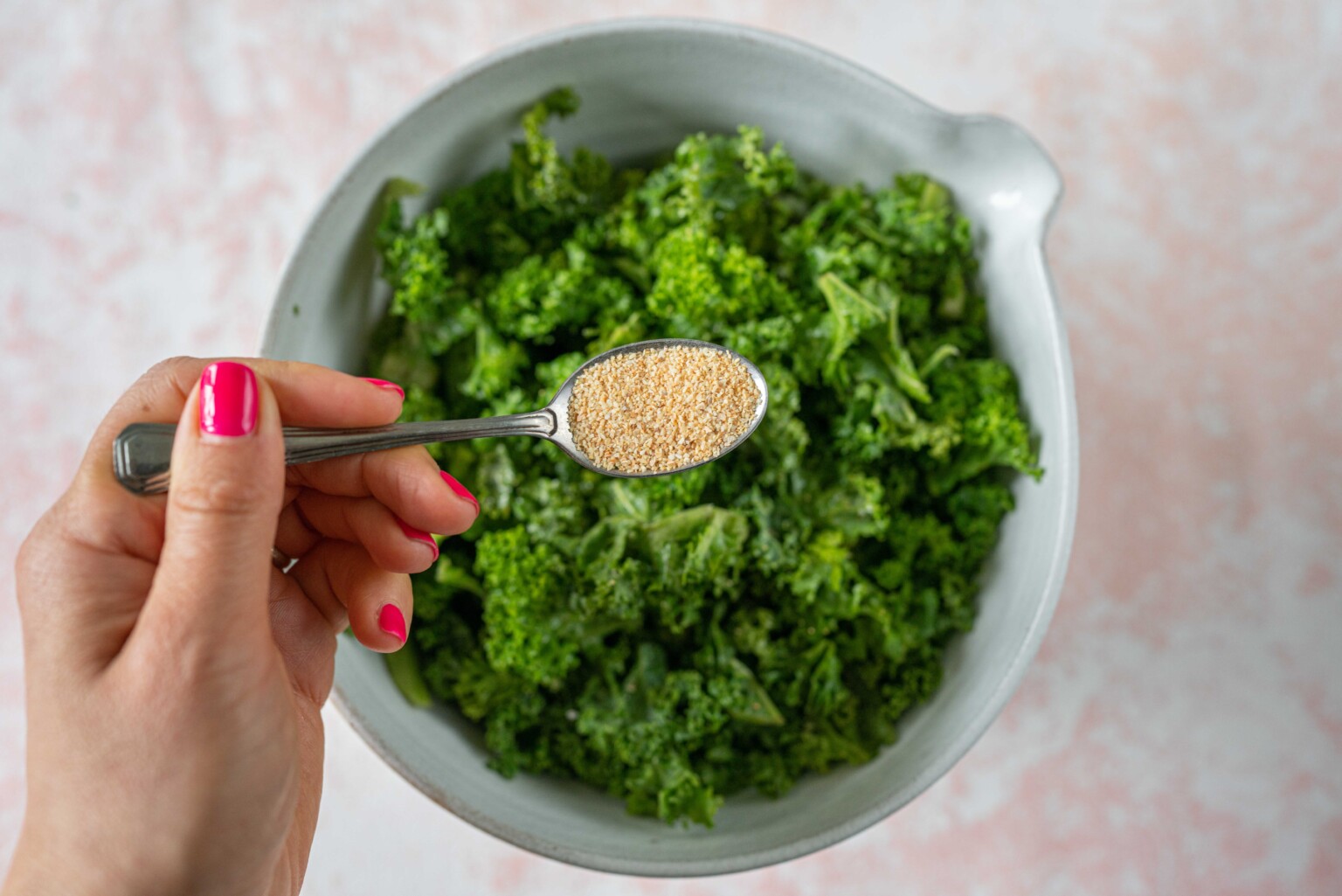 Cheesy Kale Crisps Healthy, Vegan and Nutritious Ready in 20 Minutes